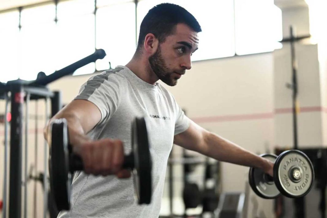 Les meilleurs exercices pour le dos avec haltère